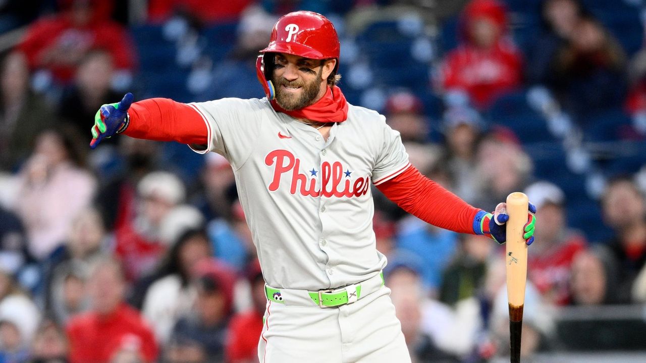 Bryce Harper hears boos at Nationals Park. His three hits help the Phillies beat the Nats 4-0 ...