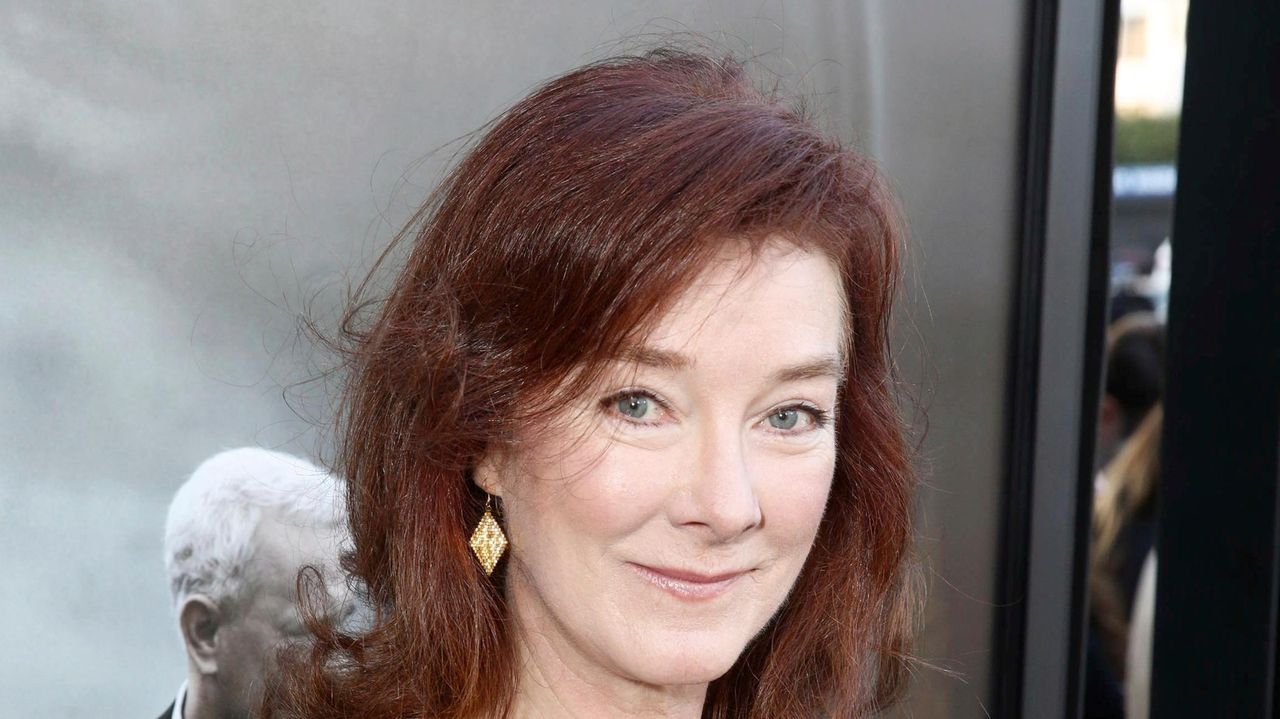 Actor Valerie Mahaffey, 'Northern Exposure' Emmy winner, dies after ...