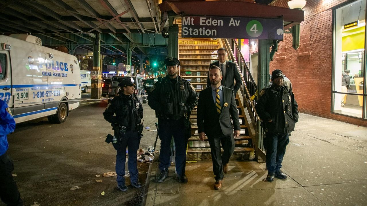NYPD: Tip leads to arrest, murder charge in Bronx subway shooting - Newsday