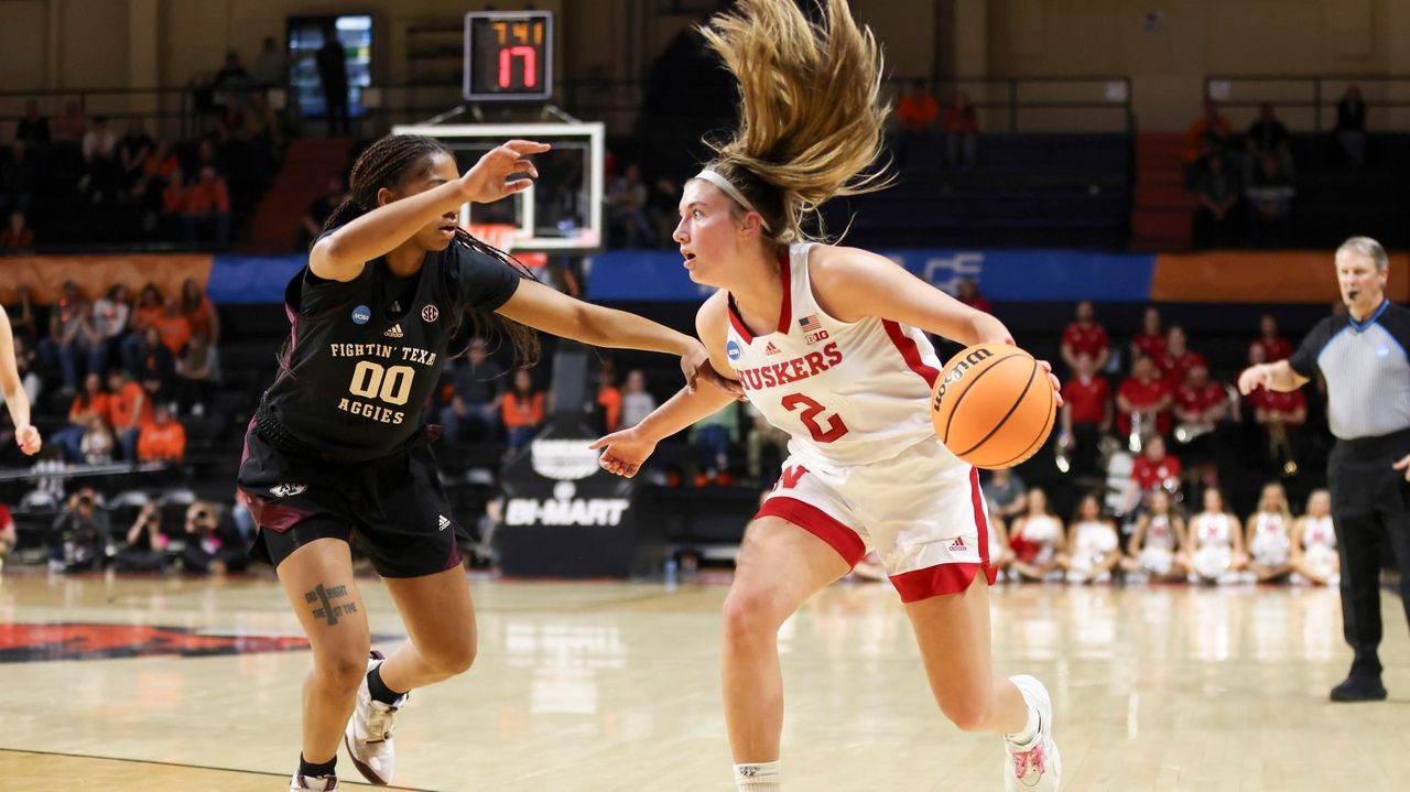 No. 6 Nebraska blows lead but holds on to beat No. 11 Texas A&M 61-59 ...