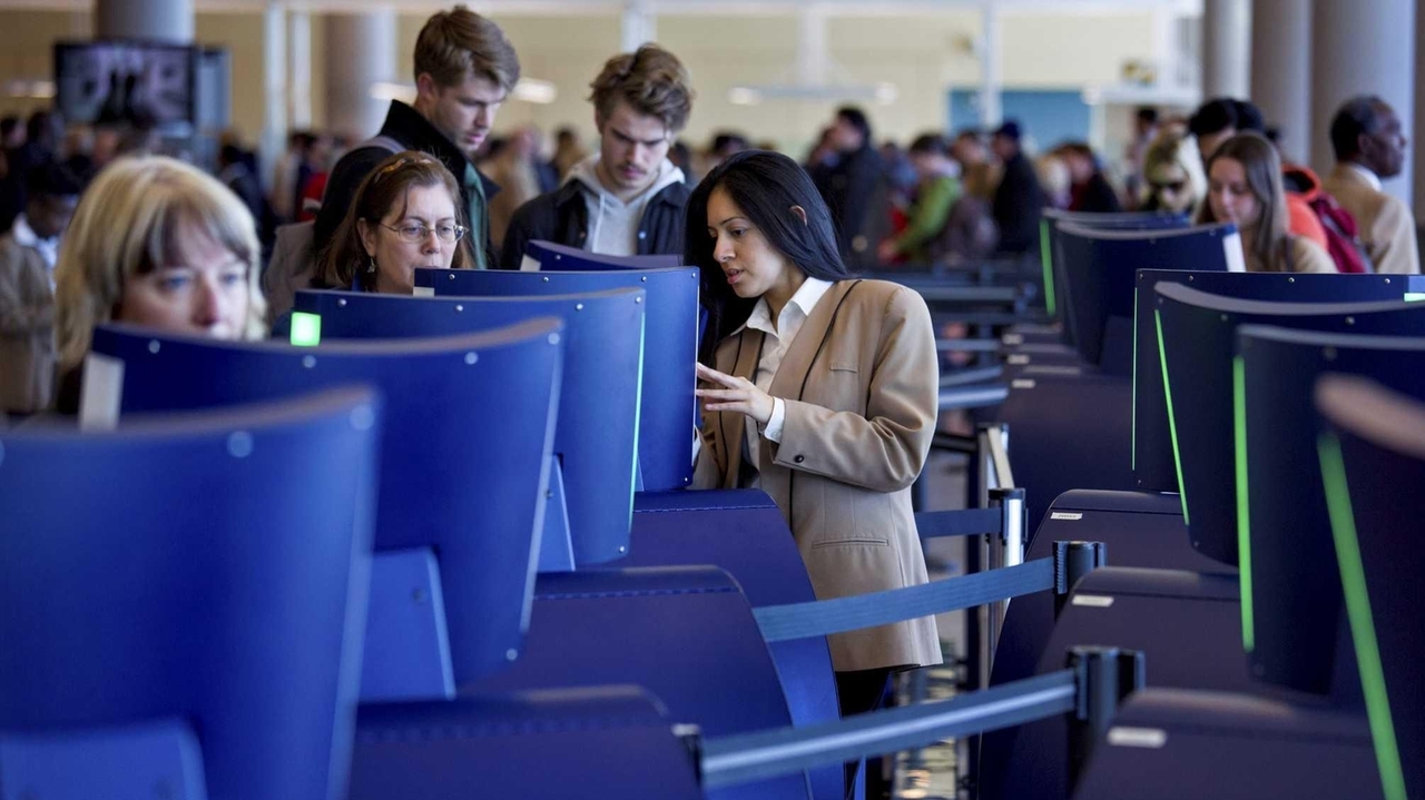 JFK's new automated passport scanners cut wait times - Newsday