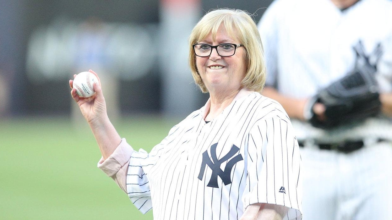 Thurman Munson's widow finds pain in Kobe's death - Newsday