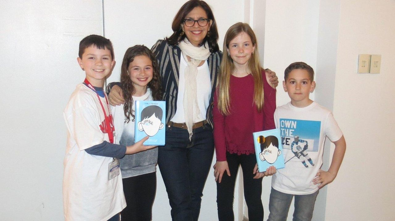 Meeting ‘Wonder’ author R.J. Palacio - Newsday