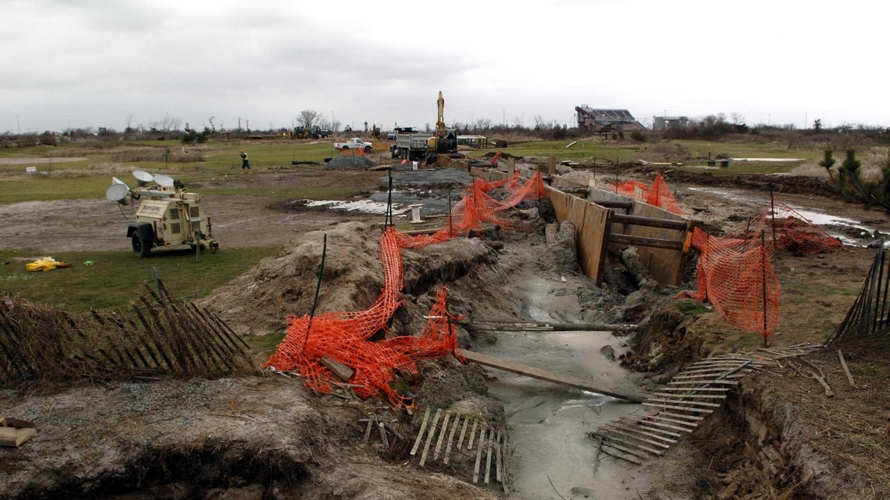 Neptune Cable problems cost LIPA more than $40M - Newsday
