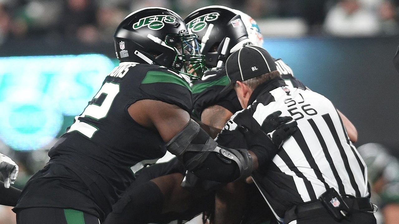 Jets Q&A: Allen Lazard's absence, Robert Saleh's thoughts on job status ...