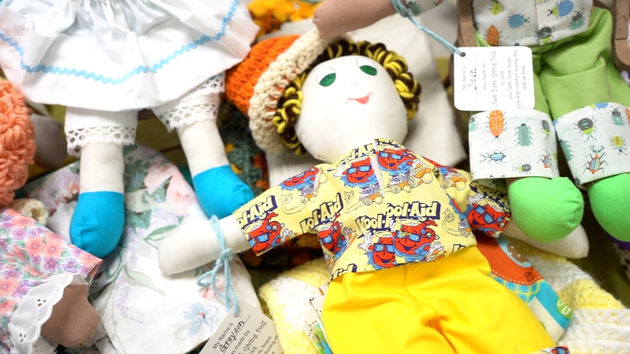 The Giving Doll volunteers make toys for kids in need - Newsday