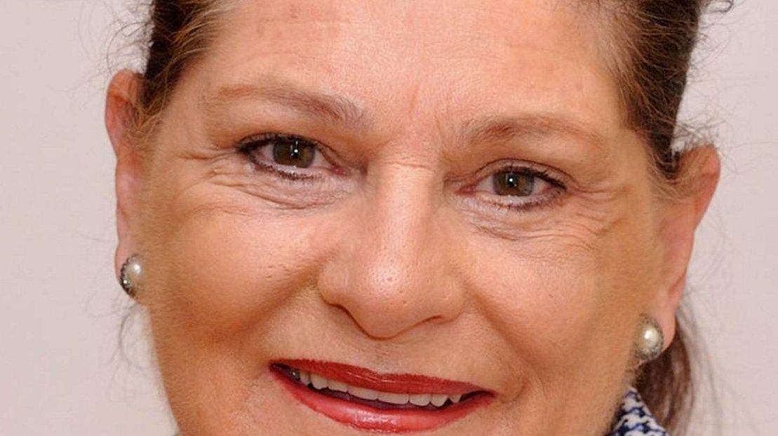 Maureen O’Connell cites discrimination suit against Dean Bennett - Newsday