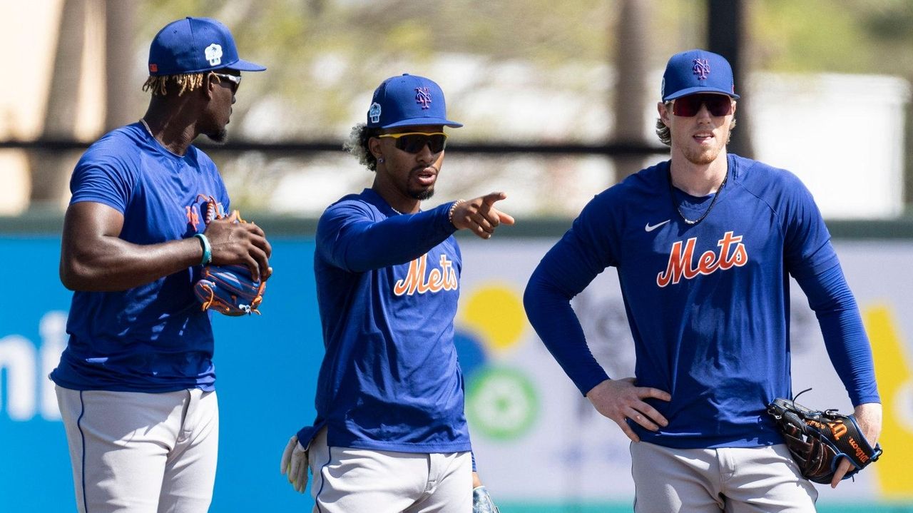 Mets pick up pace with youth movement - Newsday