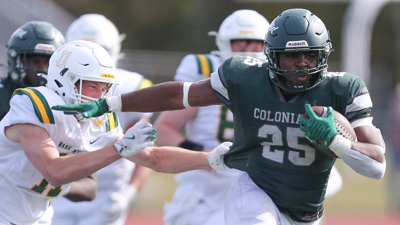 Floyd football wins battle of unbeatens over Ward Melville - Newsday