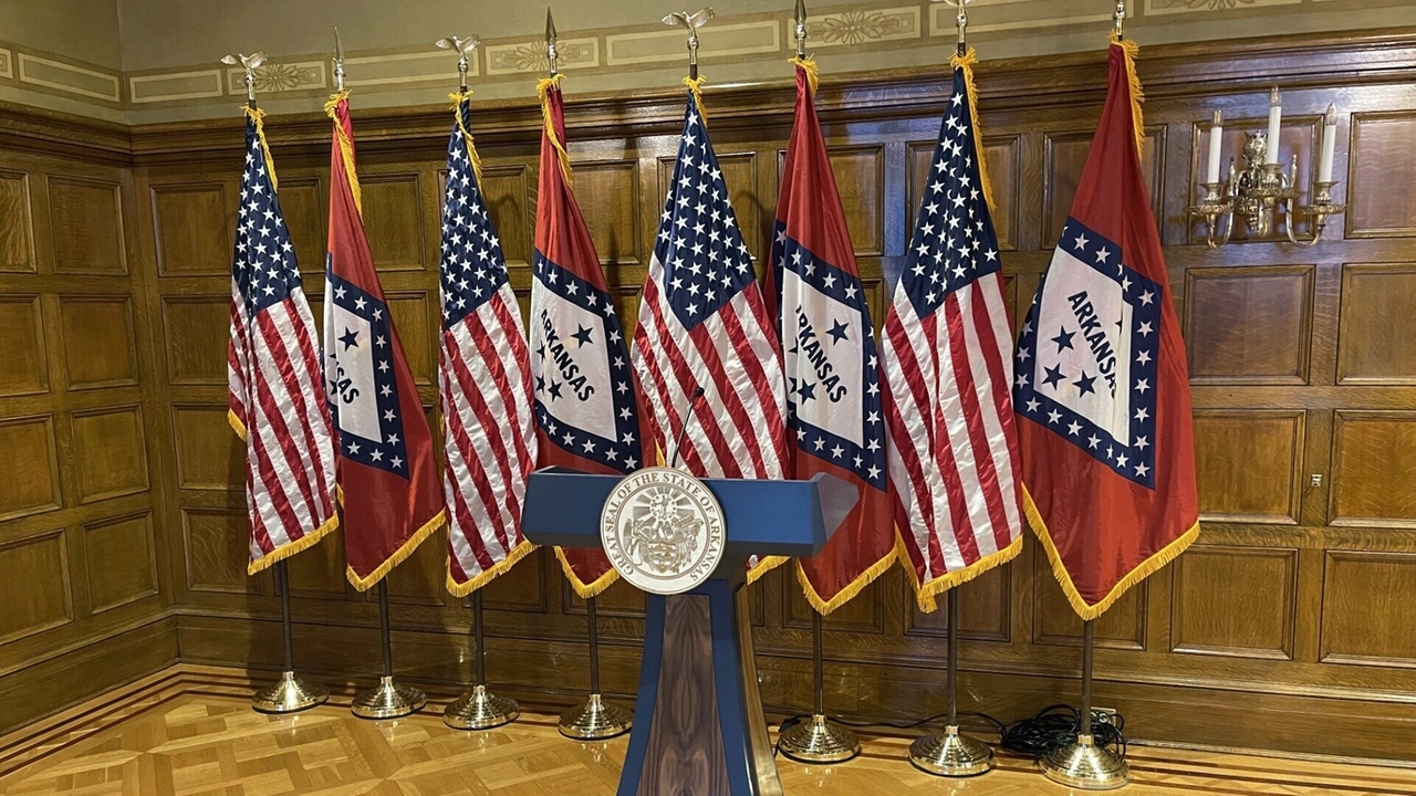 Arkansas lawmakers question governor's staff about purchase of $19,000 ...