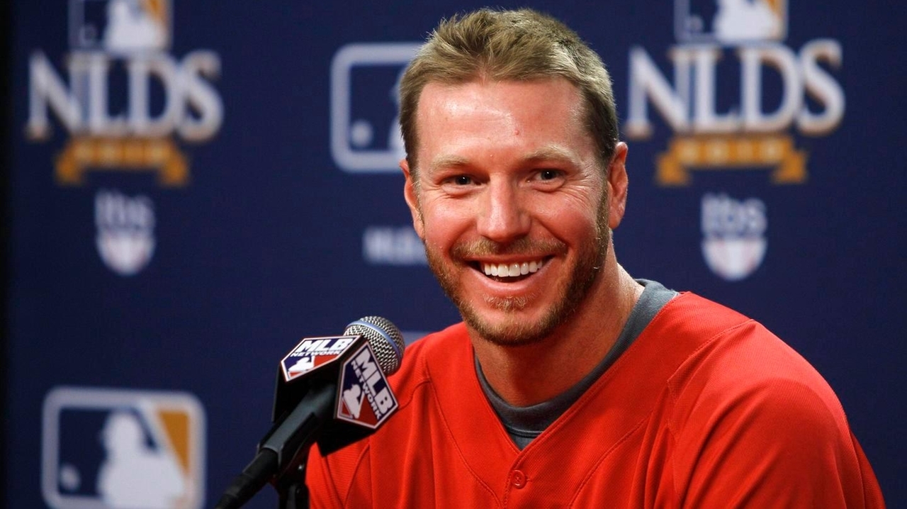 Roy Halladay dead in plane crash; former MLB pitcher was 40 - Newsday