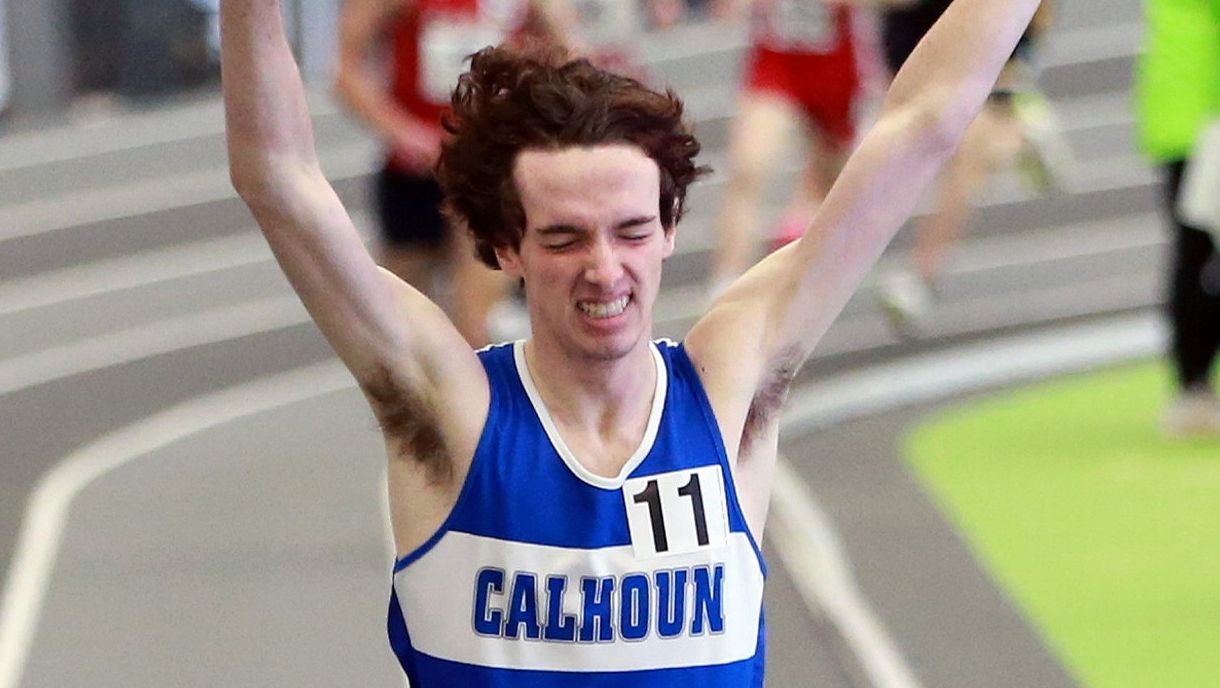 Calhoun's Logan Schaeffler repeats as indoor 1,600-meter state champion ...
