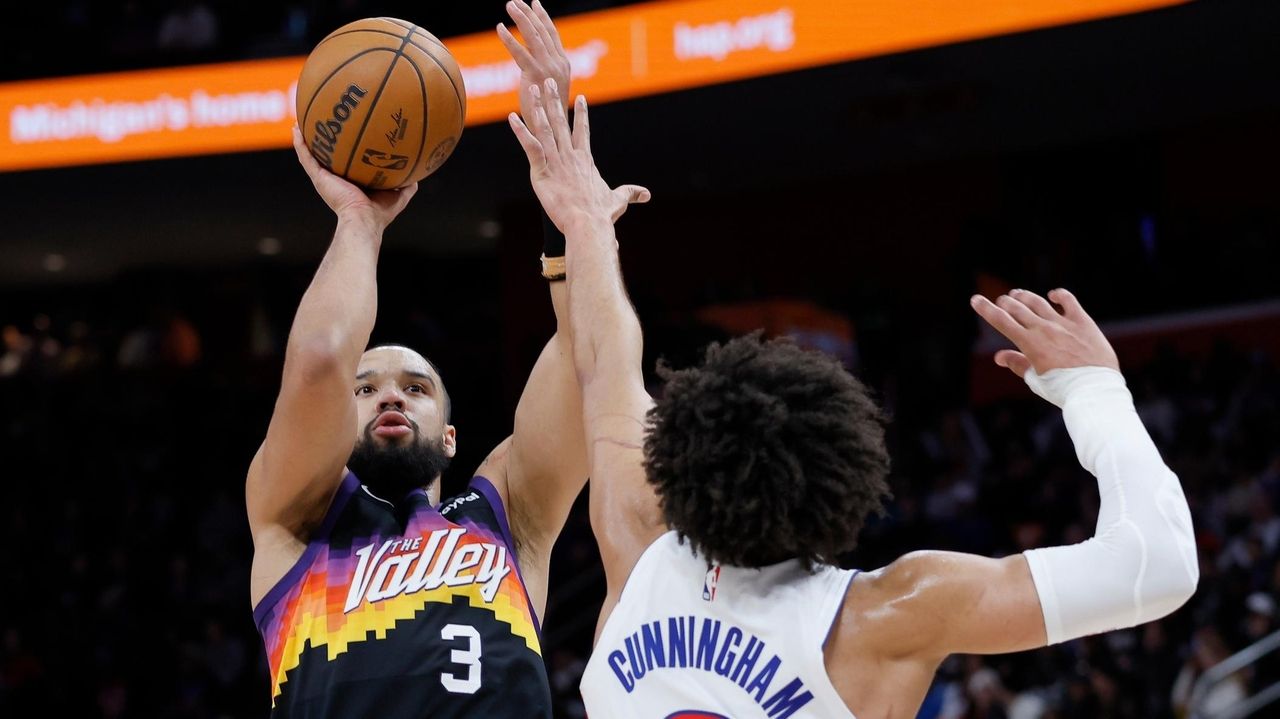 East-leading Pistons rally to beat short-handed Suns 108-105 for 4th ...