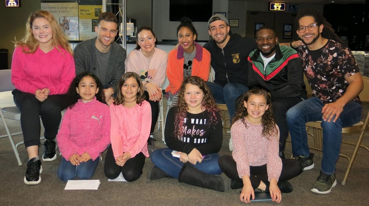 DCappella singers talk with Long Island kids - Newsday