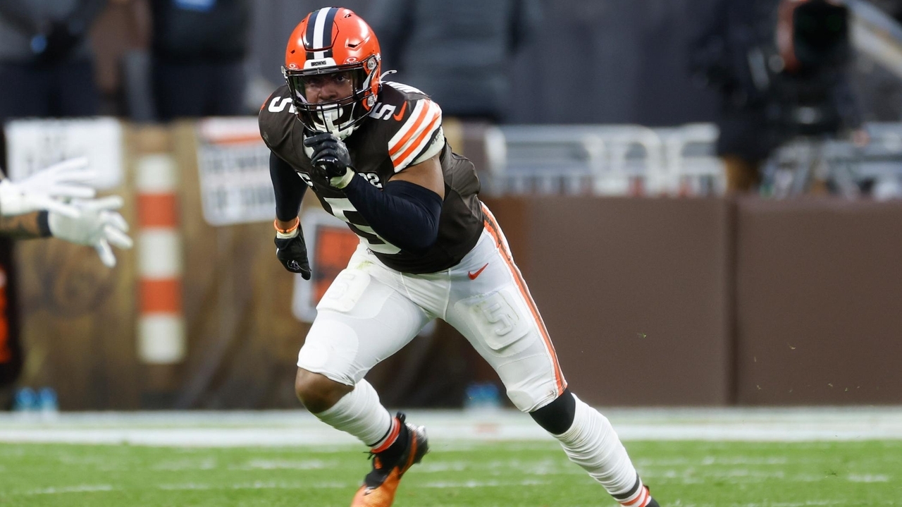 Browns LB Anthony Walker Jr. has knee surgery, captain's status for ...