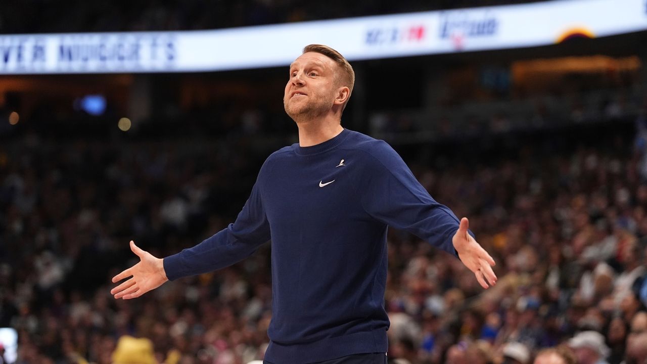 Jokic clinches triple-double average, Murray returns in the Nuggets' 117-109 win over the ...