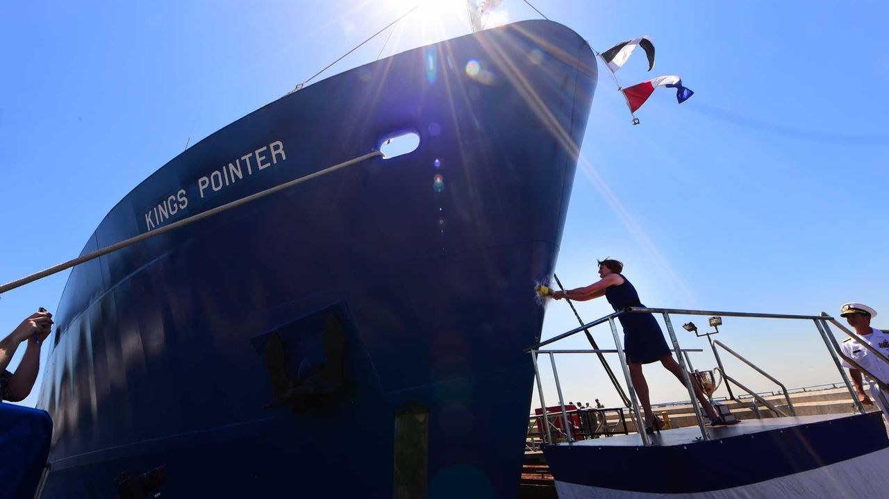 Kings Point Merchant Marine Academy christens new training ship - Newsday