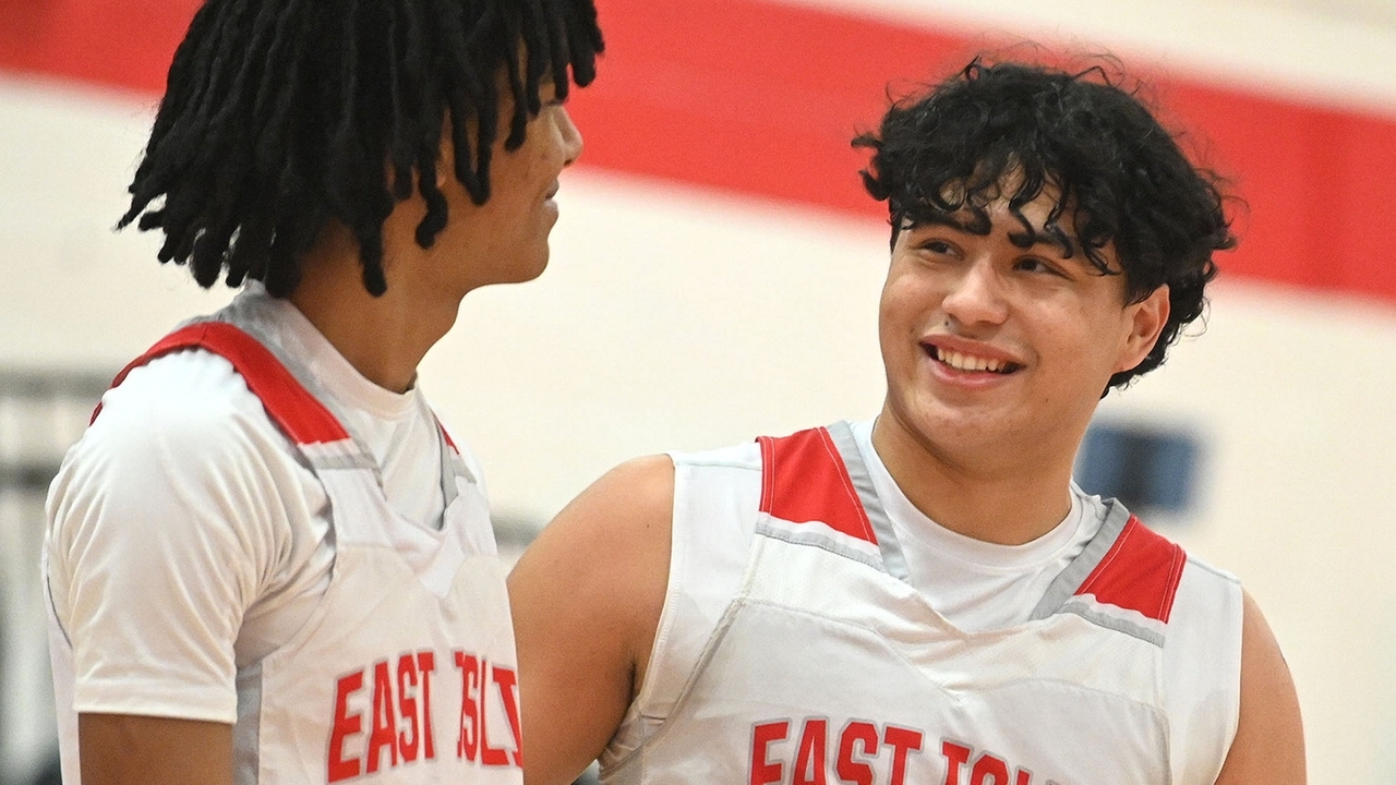 Smithtown West vs. East Islip boys basketball - Newsday