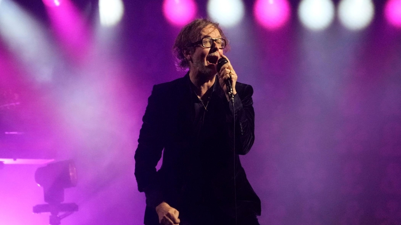 Pulp is back for 'More,' their first album in 24 years. Even the ...