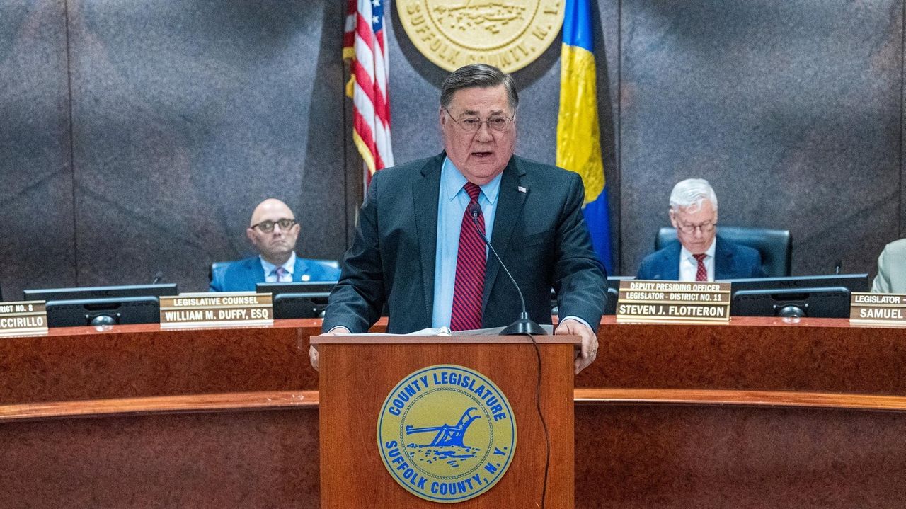 Suffolk County Executive Romaine vows to settle lawsuits, fix aging ...
