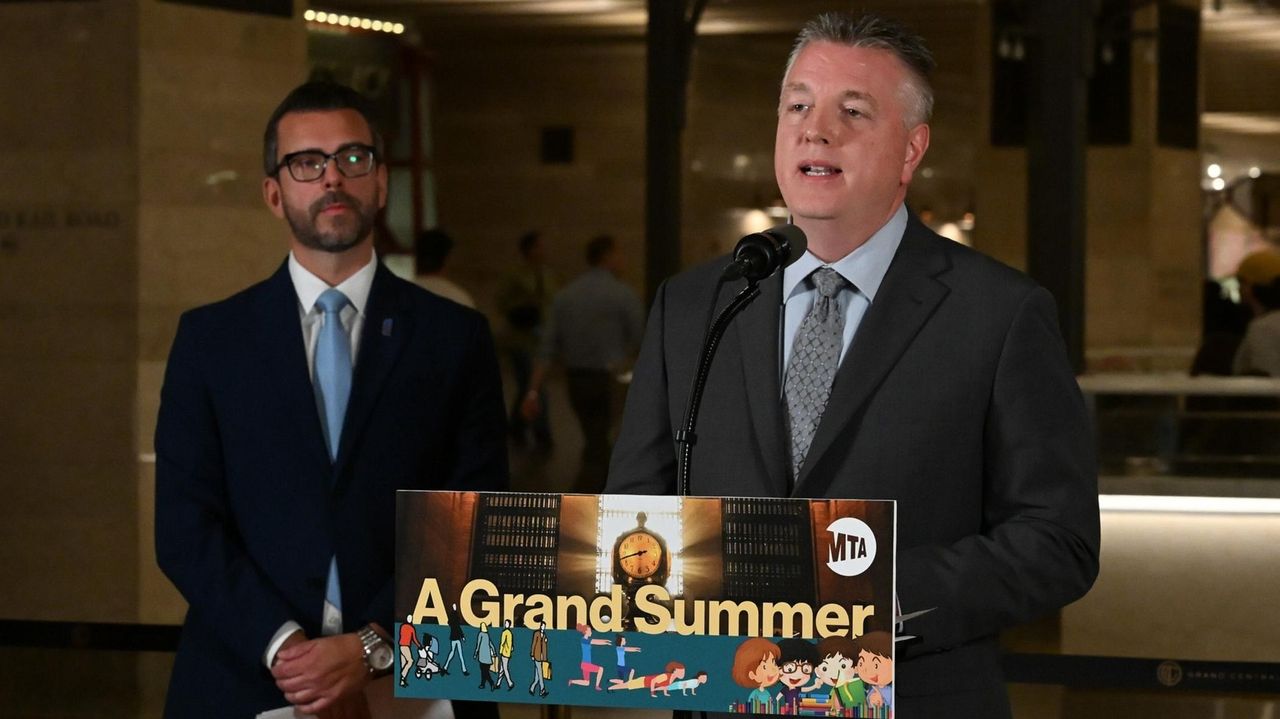 Tracks Raw Bar to open at Grand Central Madison - Newsday