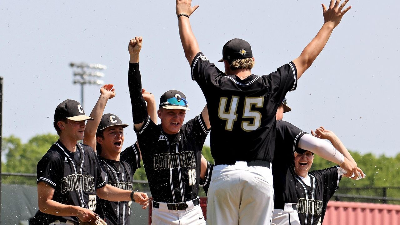 Matt Mayer leads hot-hitting Commack to third Suffolk baseball title in ...
