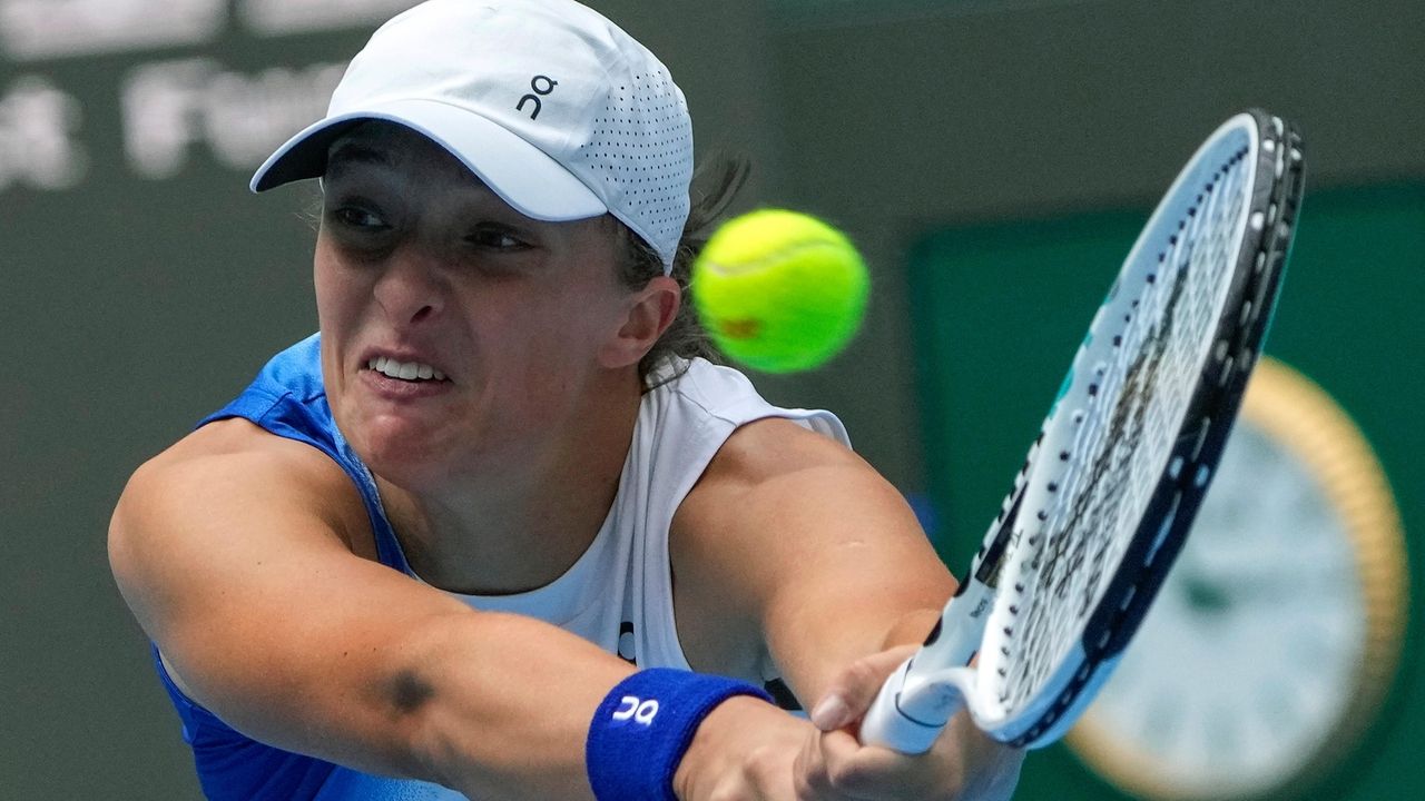 No.2 Swiatek edges out Garcia at China Open, will face Gauff in ...