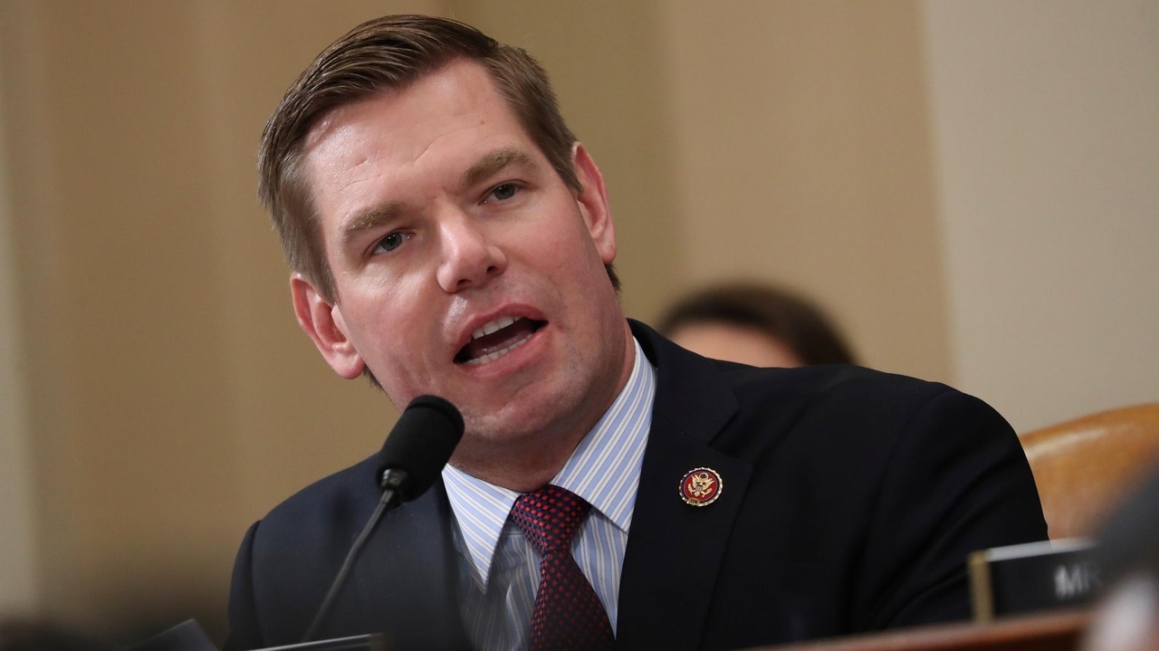 Florida man charged with threatening to kill US Rep Eric Swalwell and ...