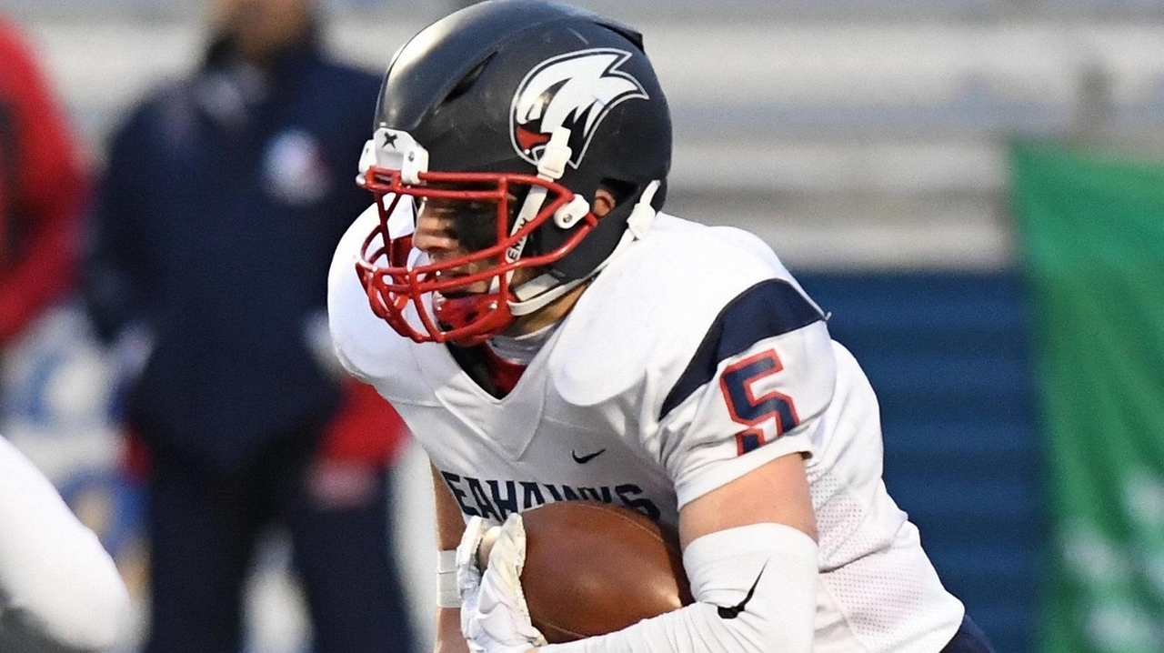CSH's Striano brothers play final football game together - Newsday