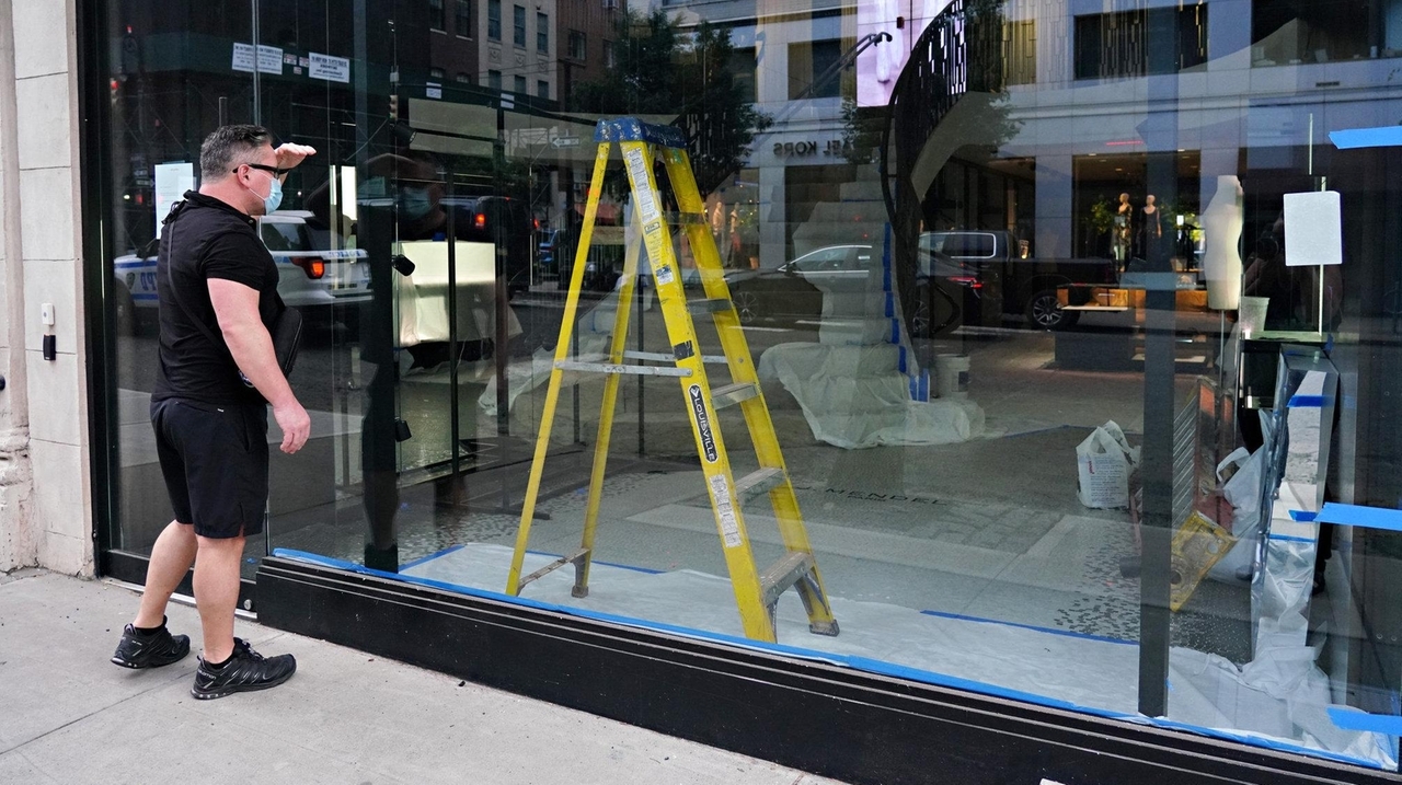 New York City starts Phase 2 of reopening after coronavirus closures ...