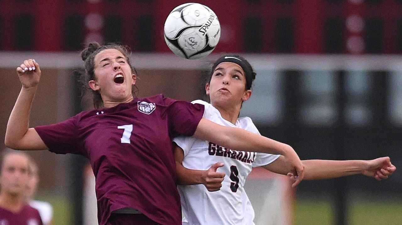 Photos: MacArthur vs. Garden City girls soccer - Newsday