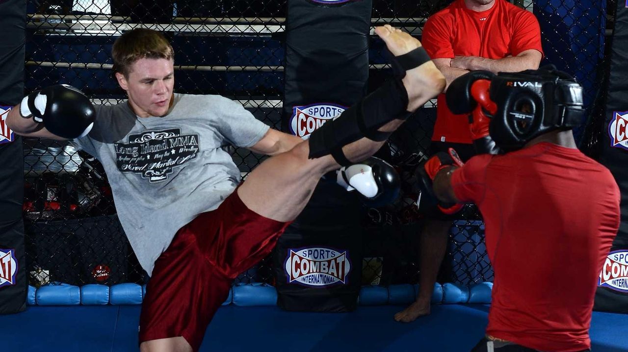 Six title fights set for Ring of Combat 48 - Newsday