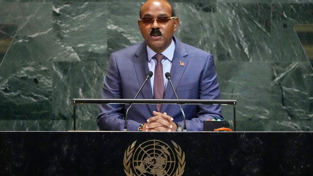 Antigua and Barbuda swears in a new Cabinet, dropping a 40-year oath to ...