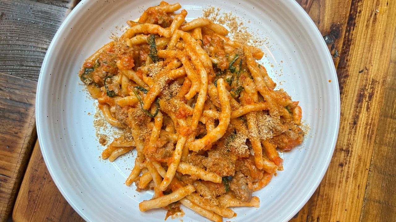 Italian restaurant Talina opens in Babylon - Newsday