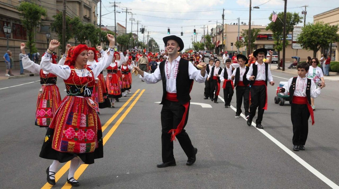 Portuguese parade displays cultural, community pride in Mineola - Newsday