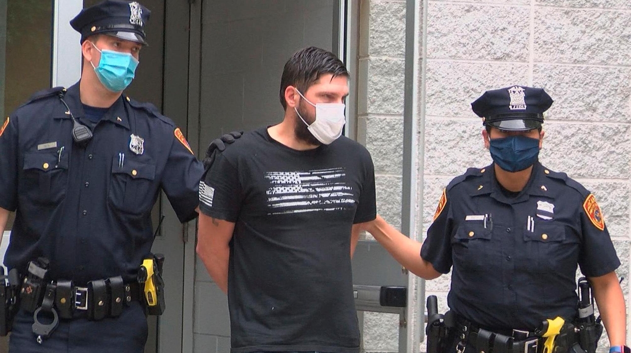 Cops: Mastic man brought explosives into Stony Brook University ...