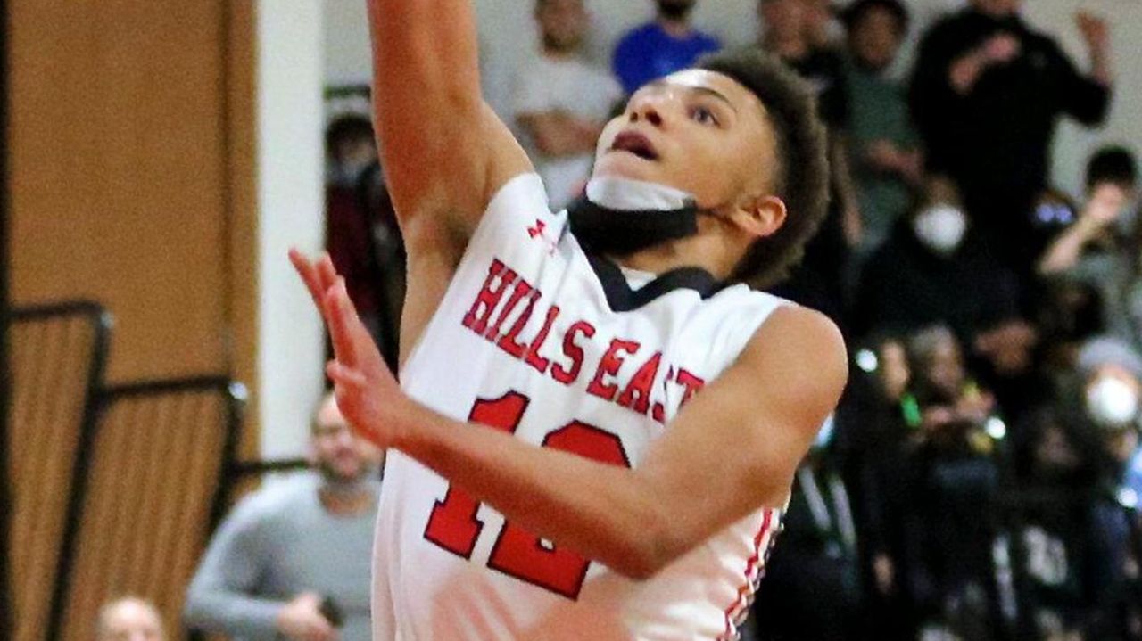 Derek Varlack, Xavier Lewis spark Hills East to Suffolk quarterfinal ...