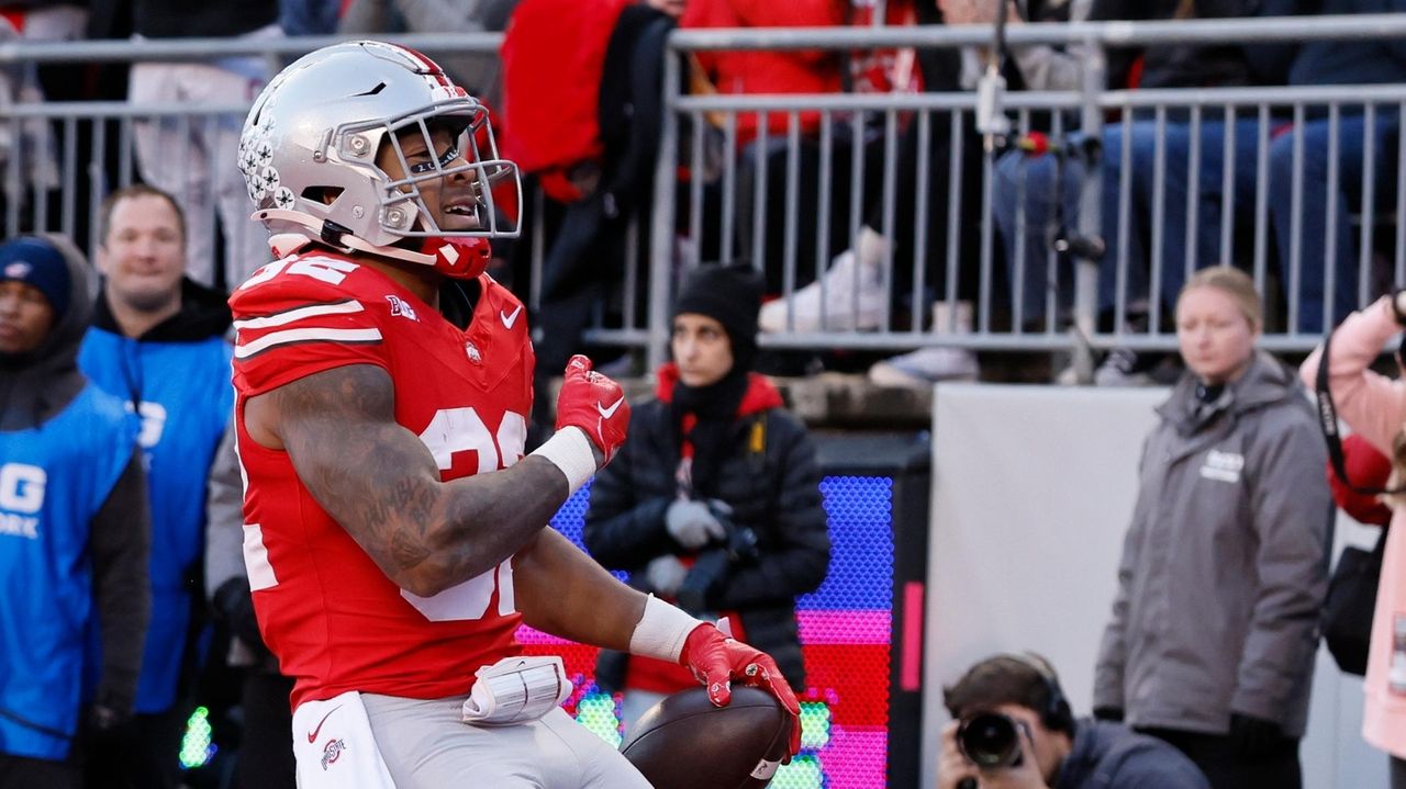 AP Top 25: Ohio State jumps Michigan, moves to No. 2. Washington, FSU ...