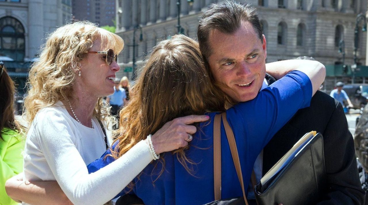 LI private detective gets probation for bribing NYPD cop - Newsday