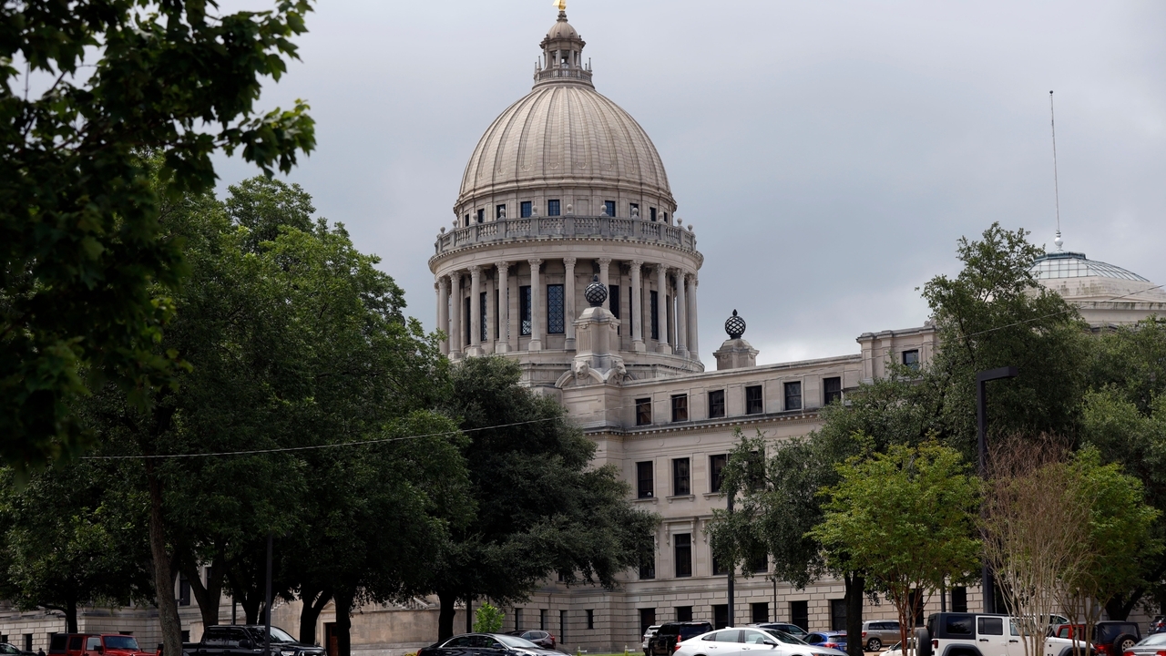 Mississippi Democrats Appear To Break Republican Supermajority In State