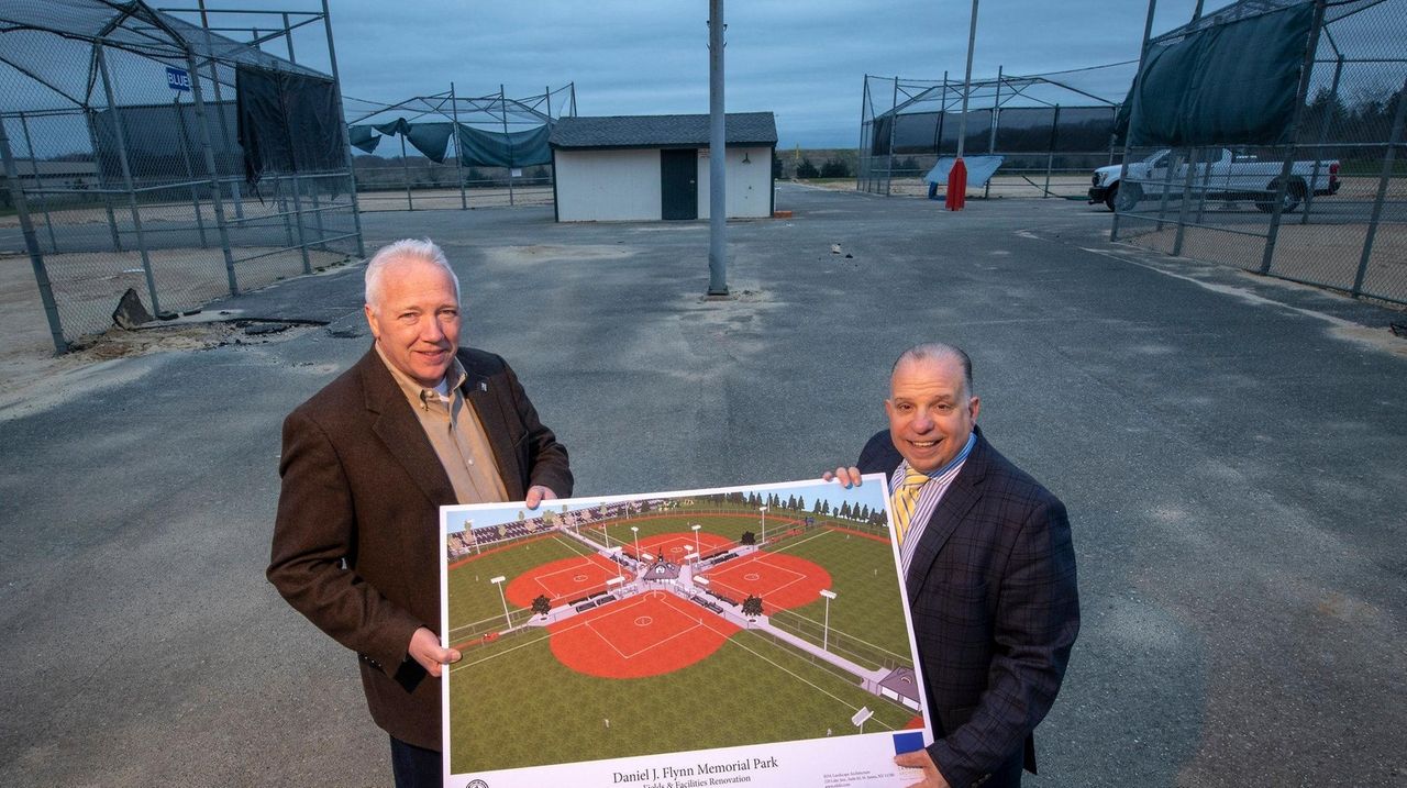 Commack park's softball fields to get $4 million upgrade - Newsday