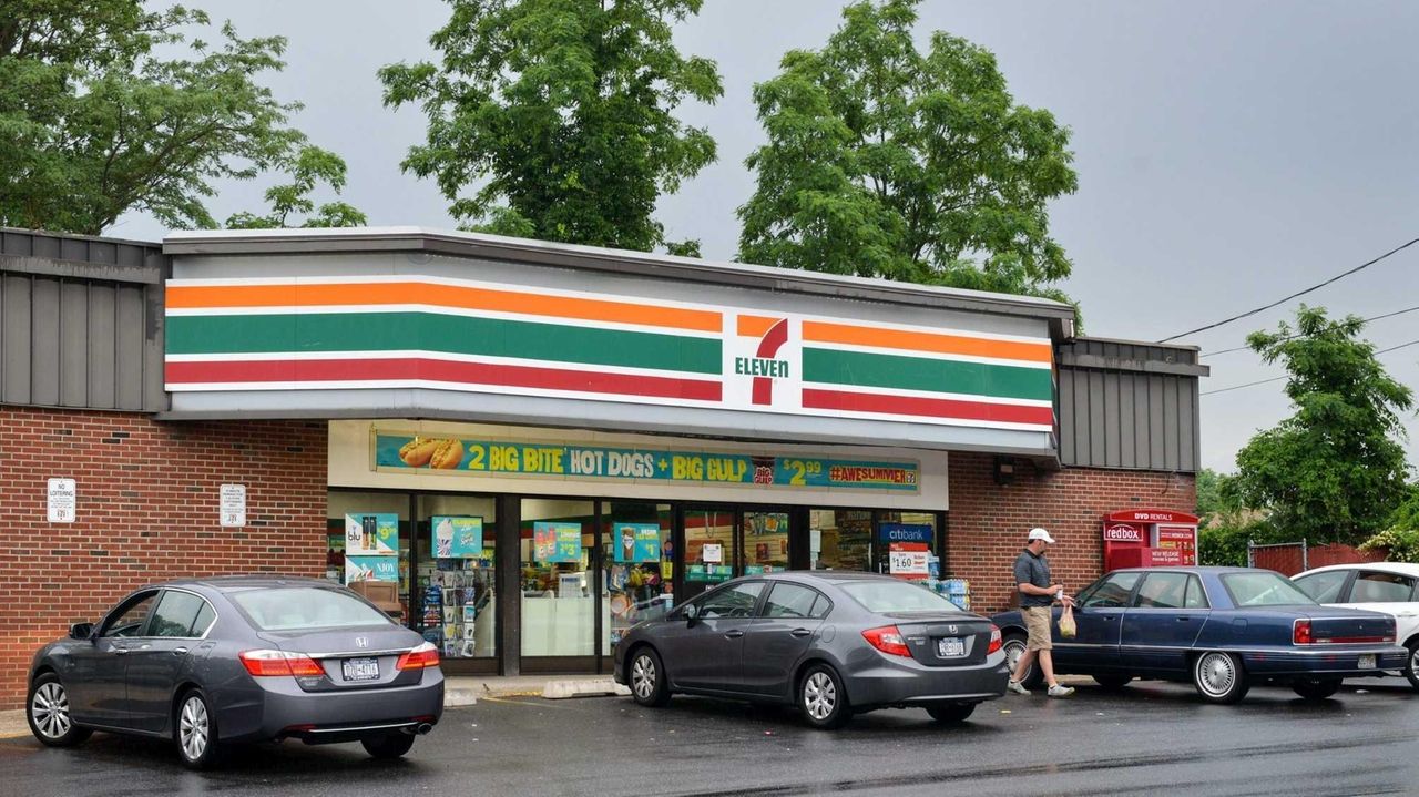 7-Eleven stores reopen after federal raids - Newsday