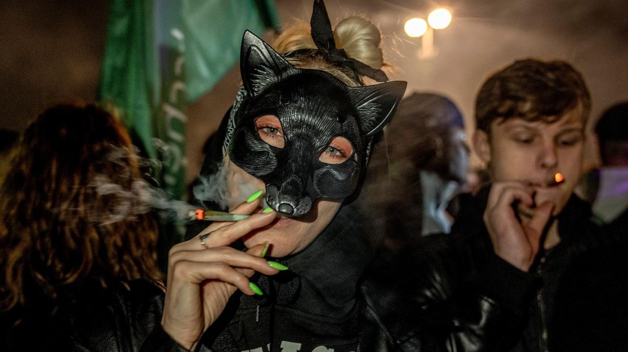 Germany has legalized possession of small amounts of cannabis. Not ...