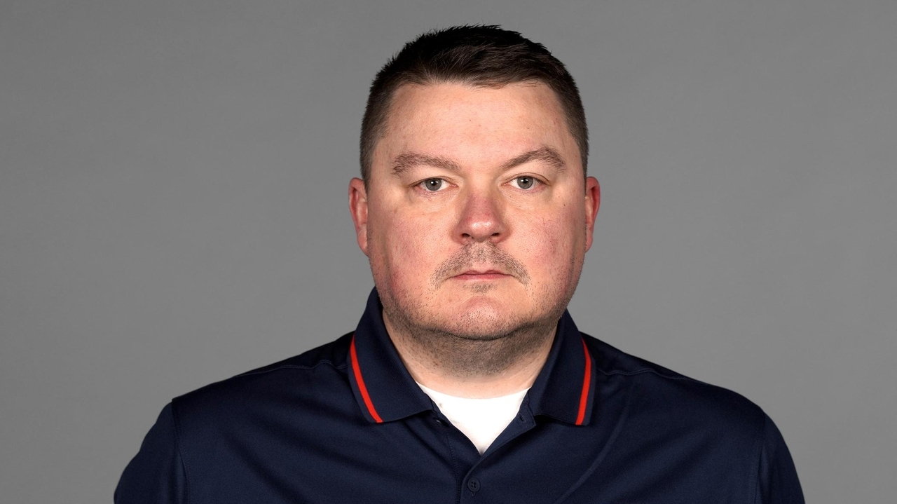 Nebraska hires Patriots pro personnel director Pat Stewart to oversee ...