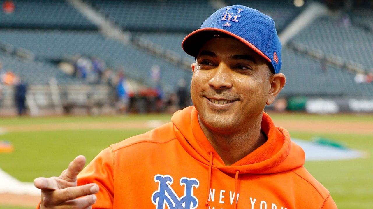 Yankees hire ex-Mets manager Rojas as third base coach - Newsday