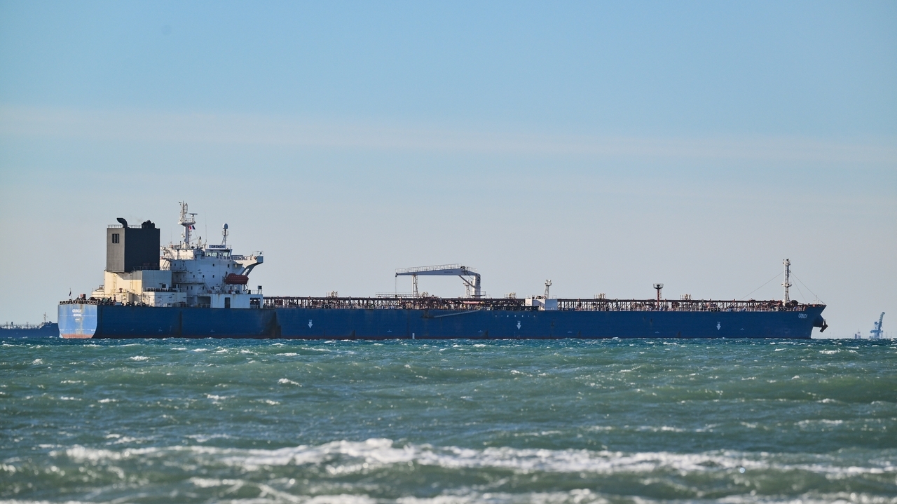 Ukraine ally Britain eases new sanctions on Russian oil as fuel prices ...