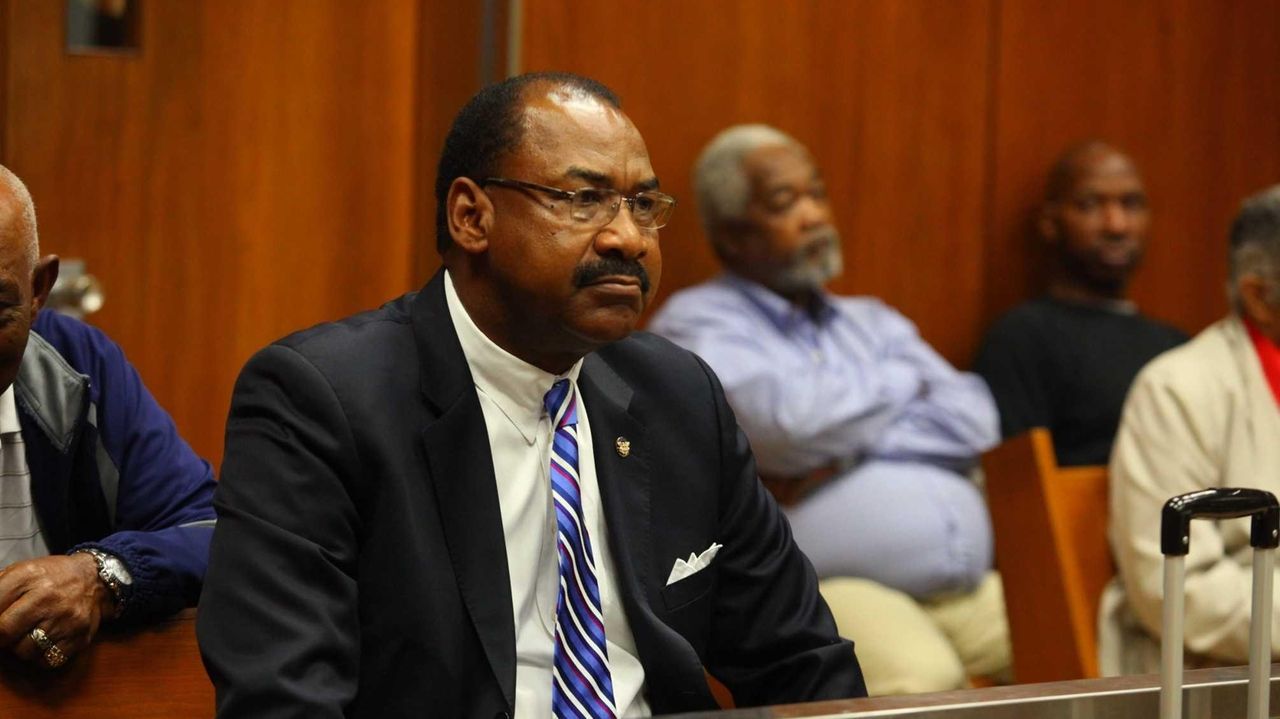 Questions surround third-party candidacy of Andrew Hardwick - Newsday