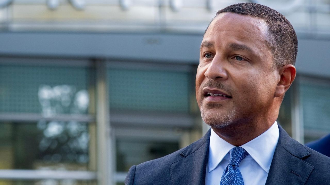 Charles 'Chase' Carter of Amityville pleads guilty to conspiring to ...