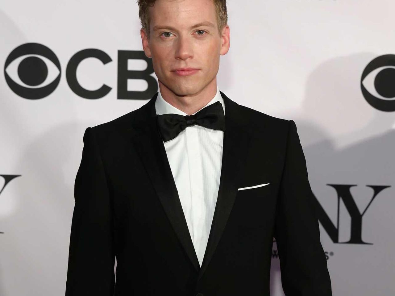 'NCIS: Los Angeles' star Barrett Foa talks new Off-Broadway role - Newsday