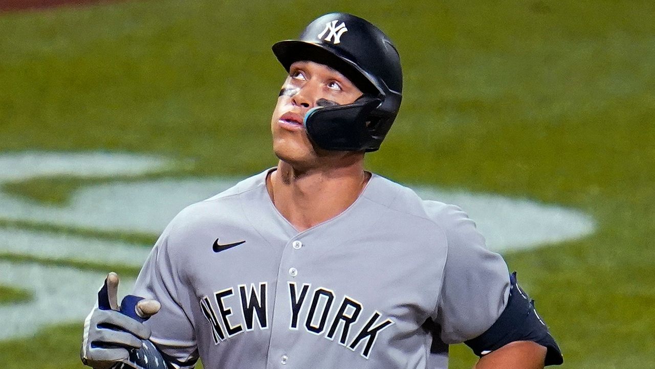 Aaron Judge back in Yankees' lineup at DH after resting legs for one game - Newsday